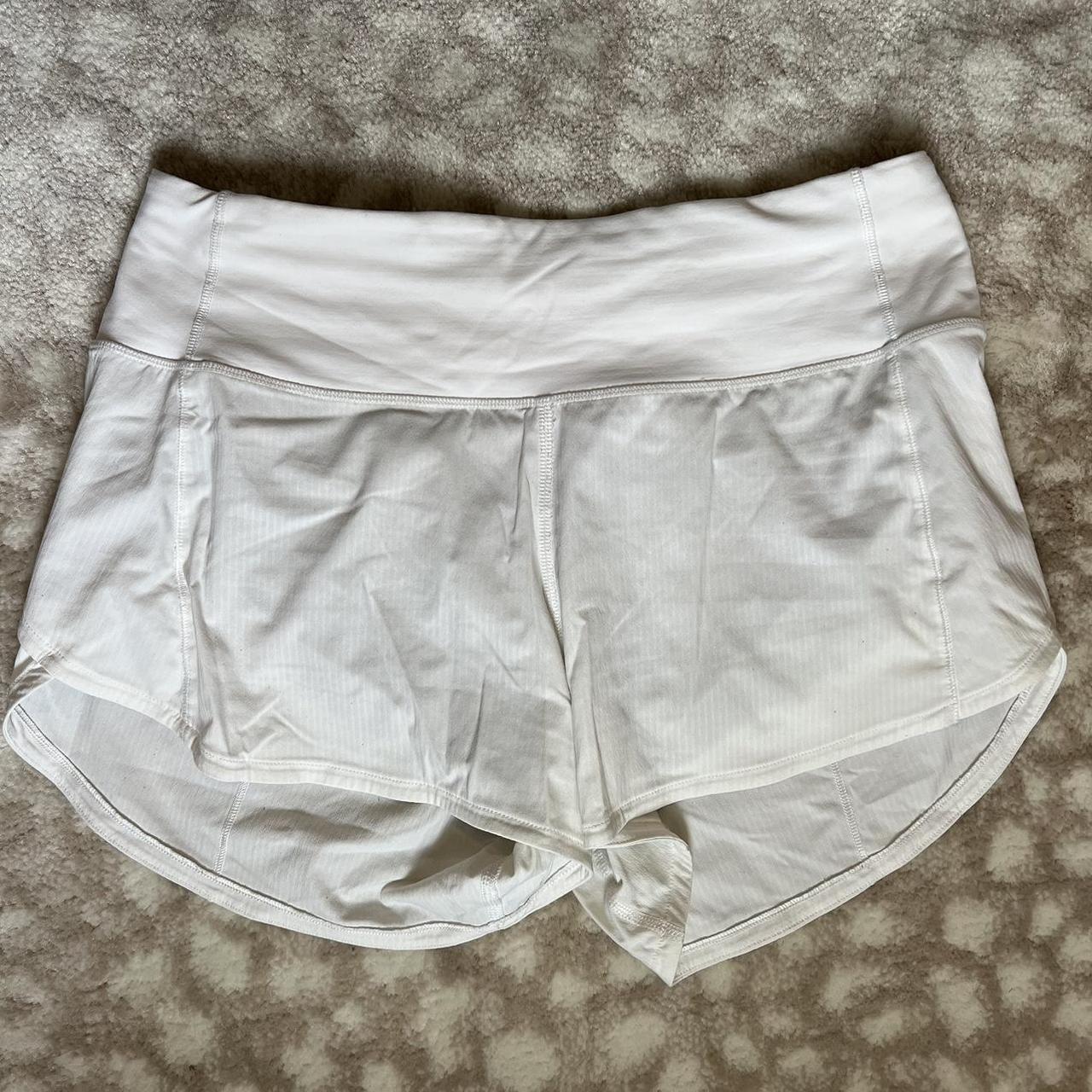 Lululemon white speed up shorts mid-rise 4 inch | Depop