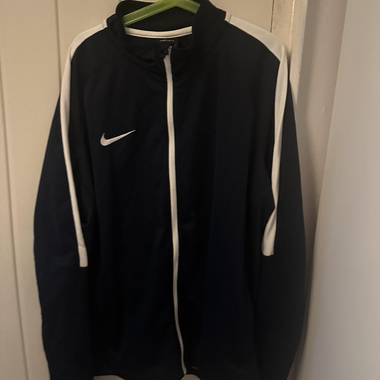 Kids Nike Zip-Up Jacket | Size XL Kids - Depop