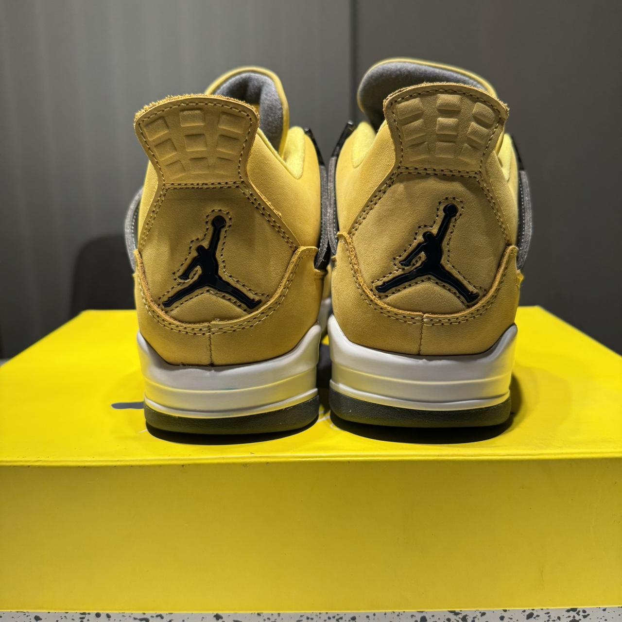 Air Jordan 4 Retro Yellow/Black Size US8.5 New - Depop