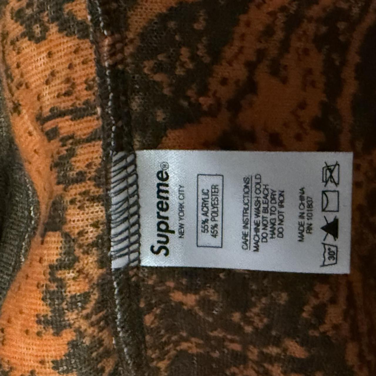 Supreme wolf fleece jacket Size L Never worn - Depop