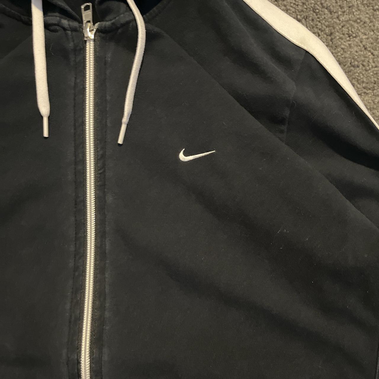 Vintage Nike Zip Up Sweater 2009 Y2K Size XL (Fits... - Depop