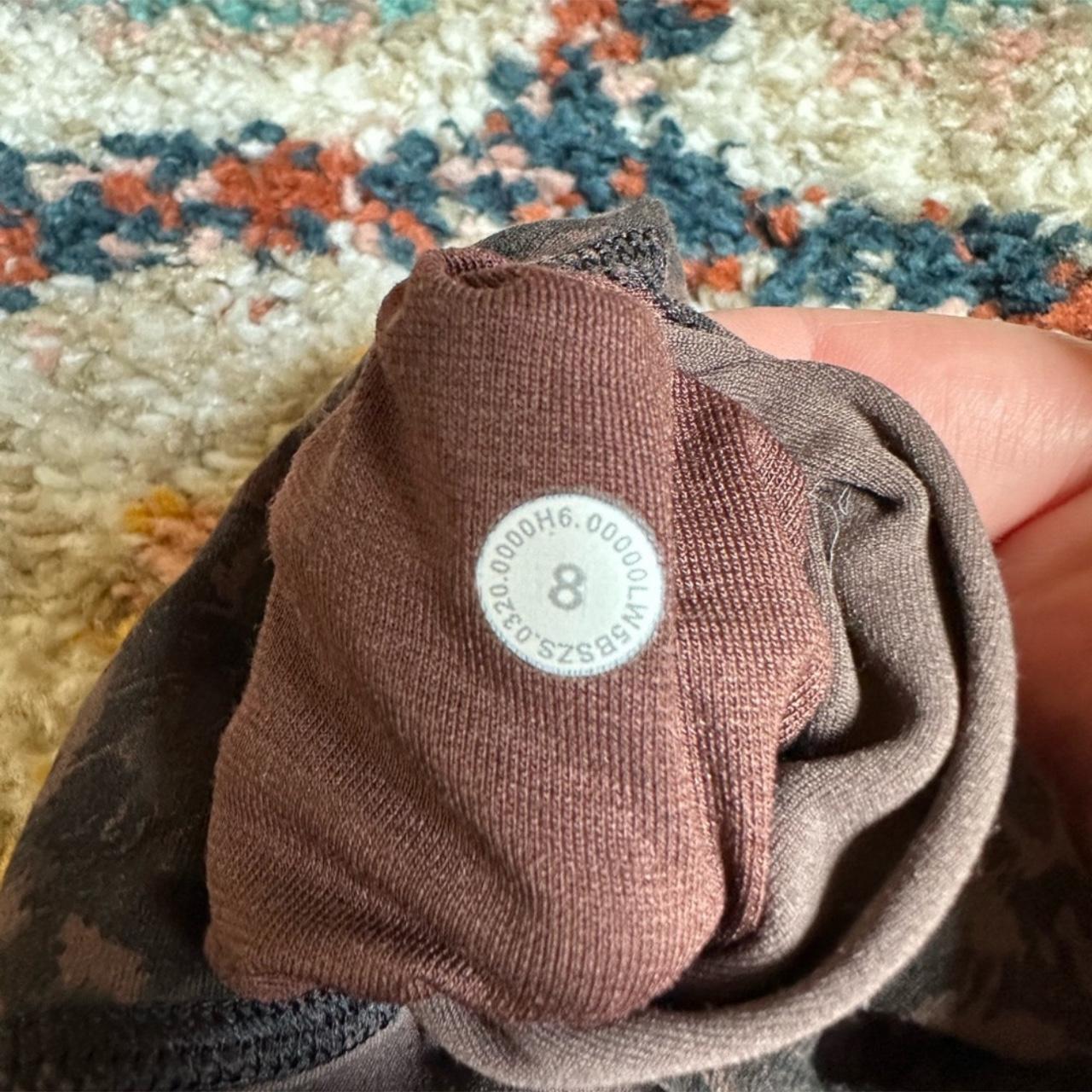 Lululemon patterned leggings - Depop