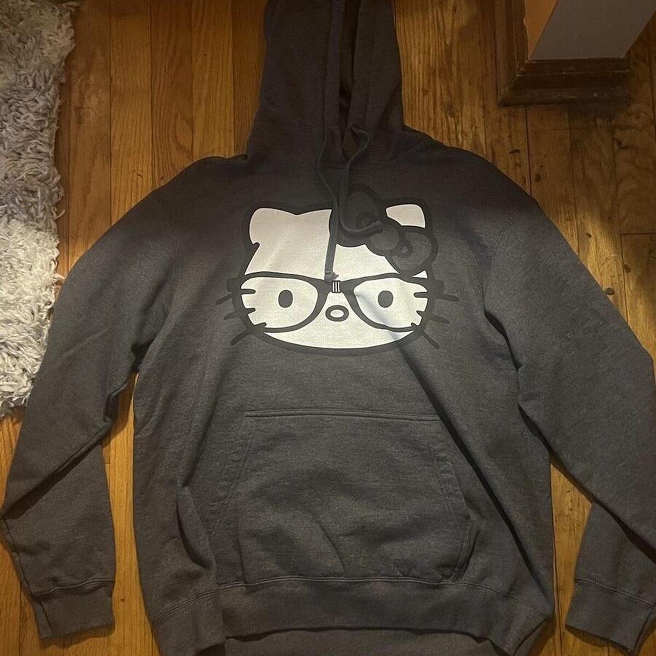 Hello Kitty grey and white hoodie - Depop