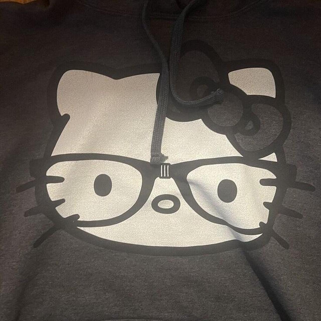 Hello Kitty grey and white hoodie - Depop