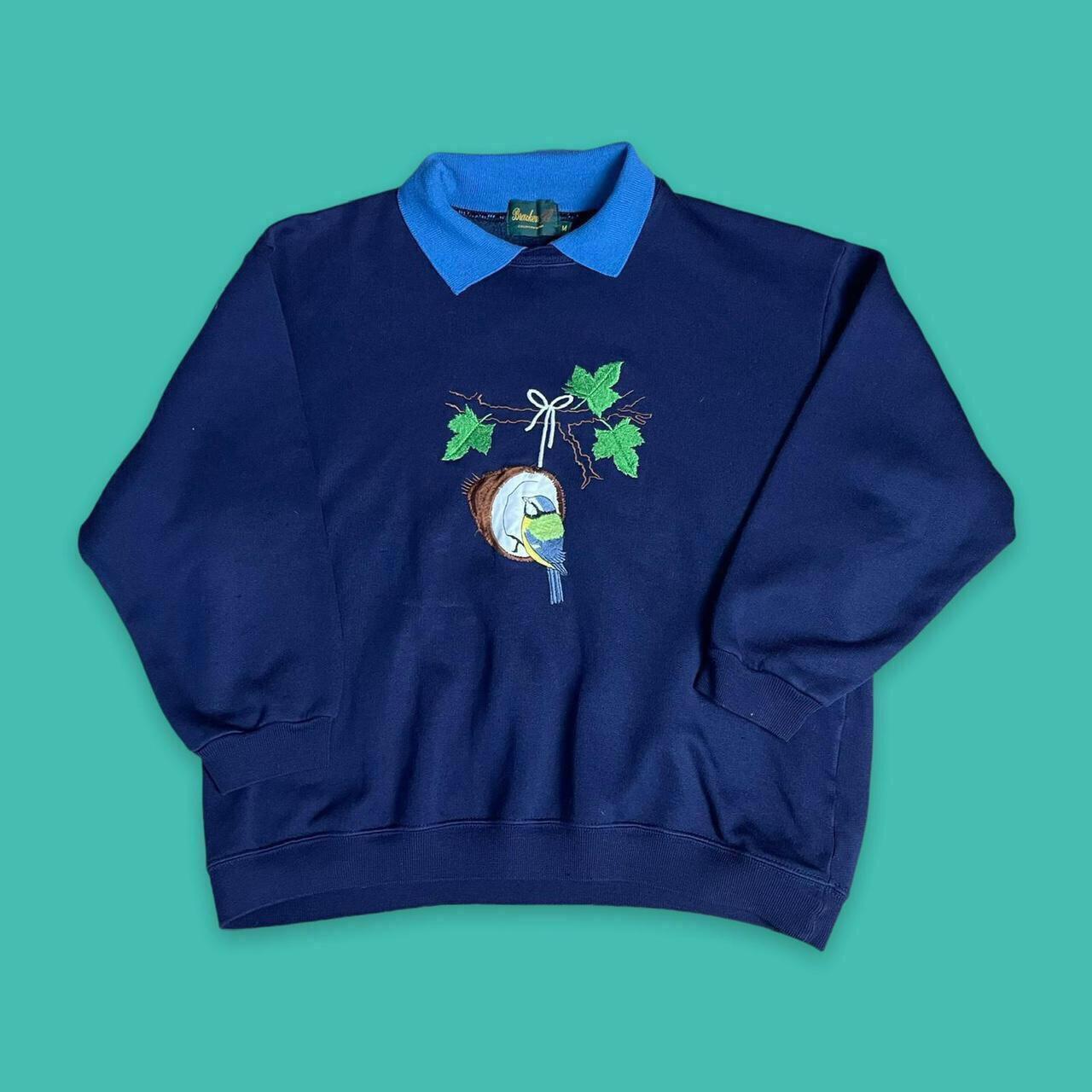 💞 Vintage Embroidered Peter Pan Collared Sweatshirt... | Depop