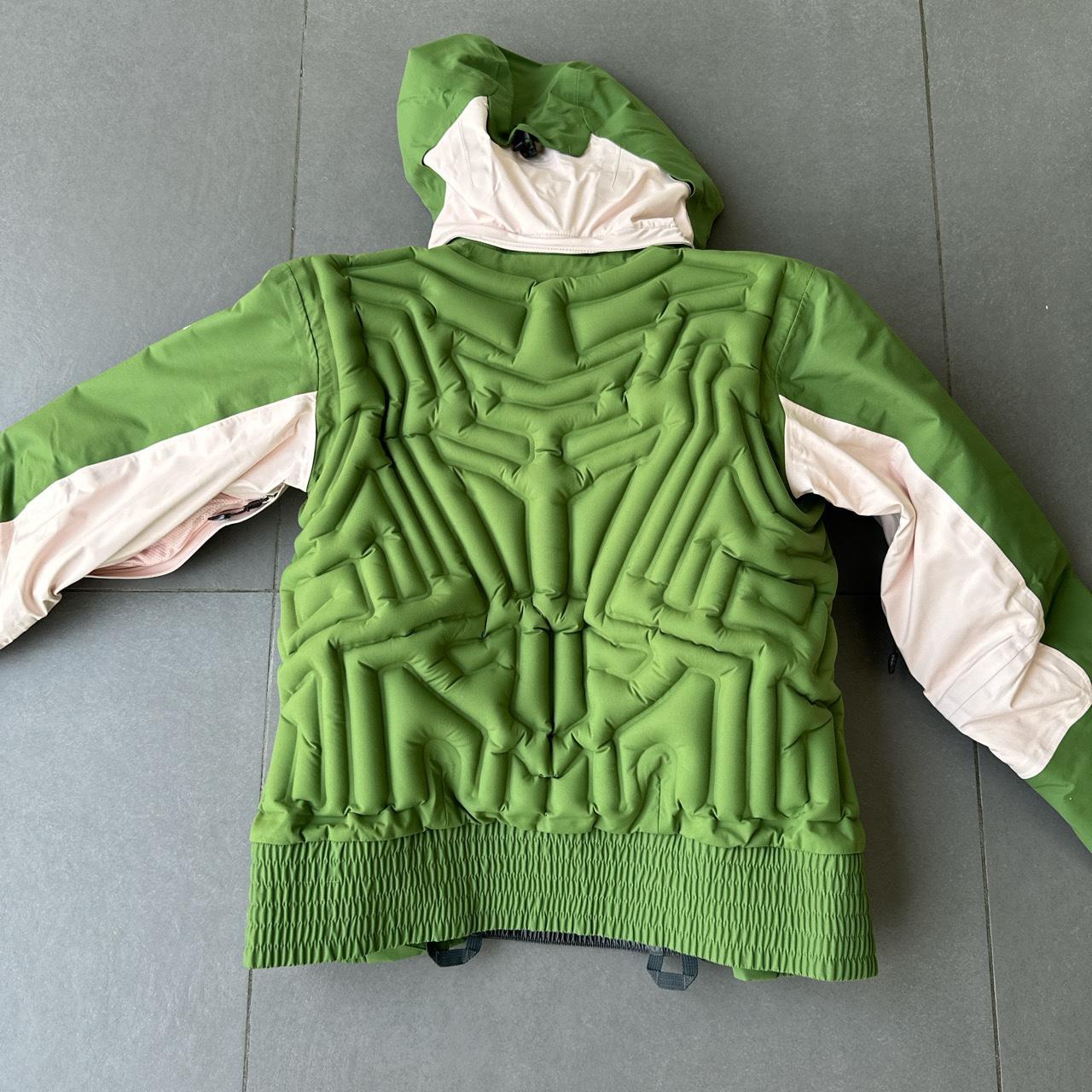 Nike ACG Air Vantage Green Gore-tex Inflatable... - Depop