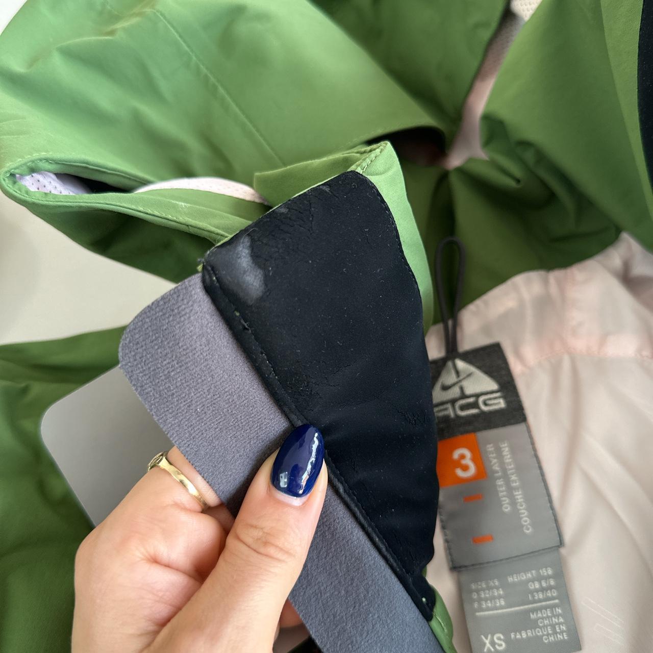 Nike ACG Air Vantage Green Gore-tex Inflatable... - Depop