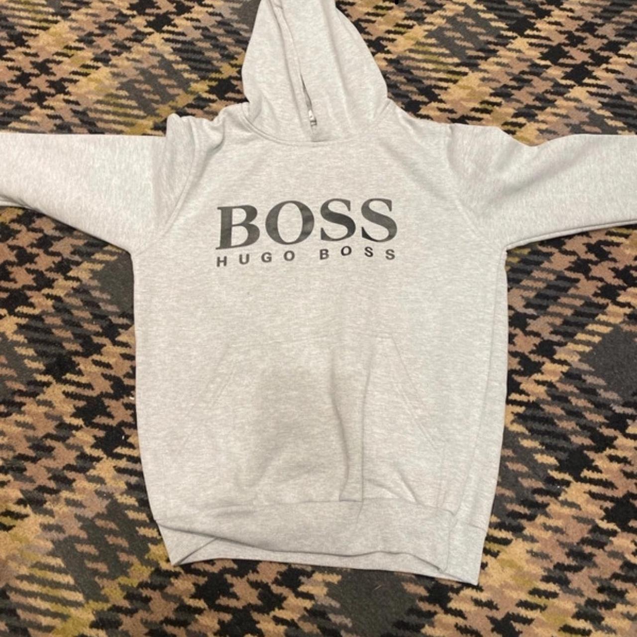 hugo boss grey hoodie very good condition - Depop