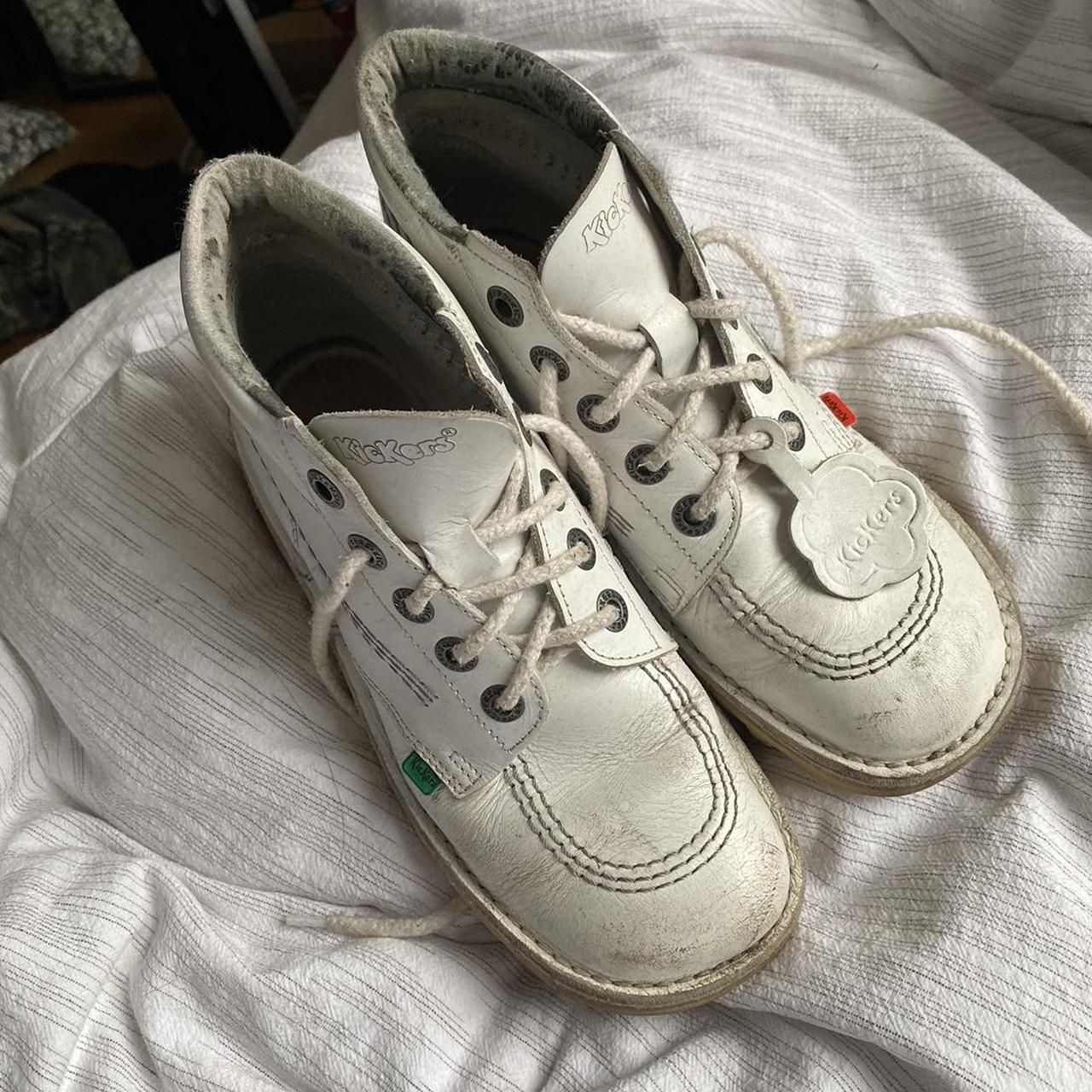 white kickers v cute and good condition :)) - Depop