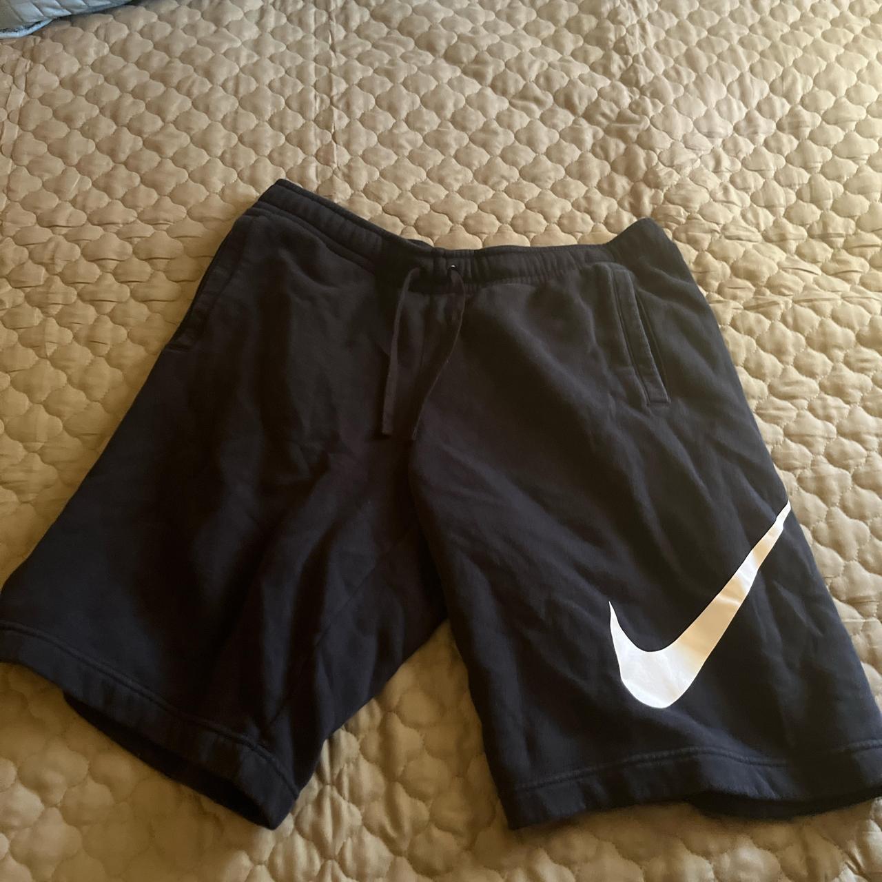 Xl nike Shorts worn once or twice - Depop