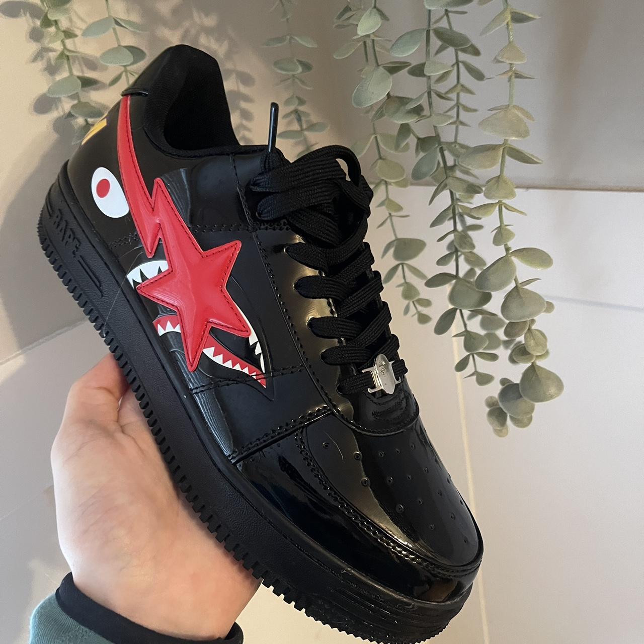 Size 10 men’s Bapestas barely worn - Depop