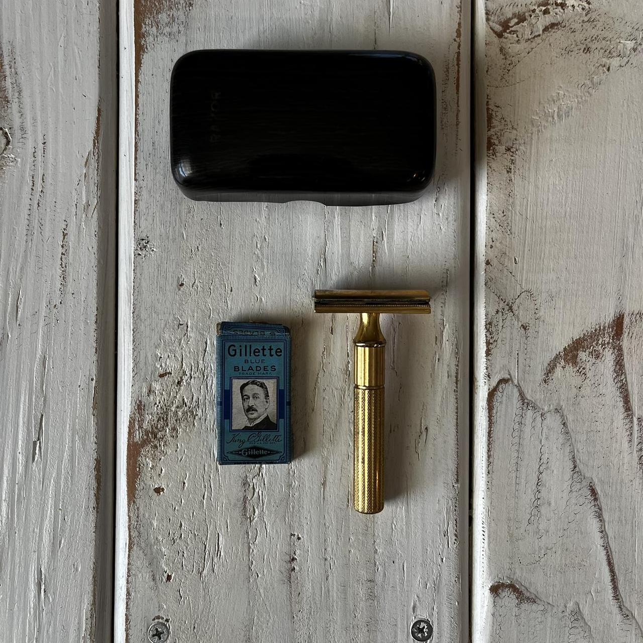 Gillette Gold Grooming | Depop