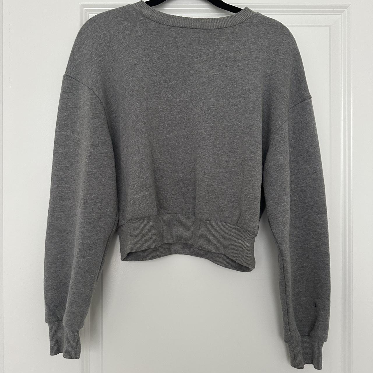 Gray cropped sweater, like new, from Target | Depop