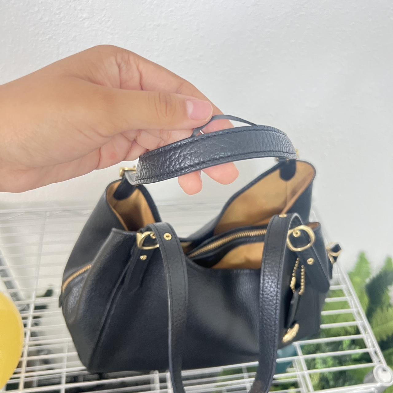 Coach bella medium leather shoulder bag In great... - Depop