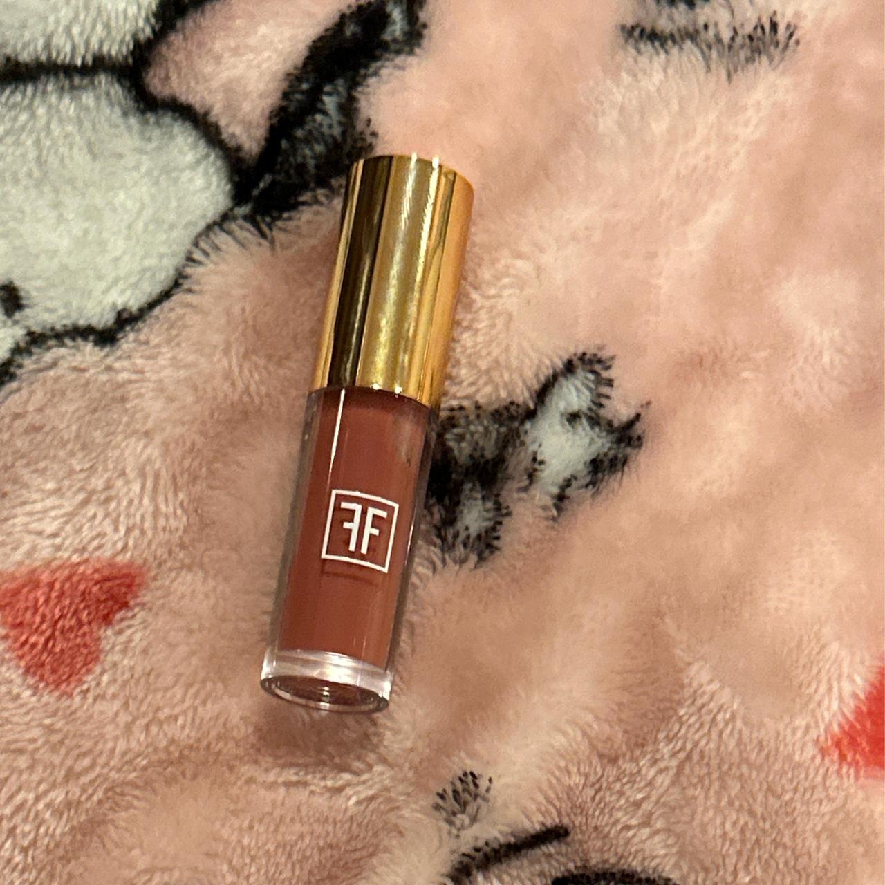 Mini makeup set with 5 mini products including: a... - Depop