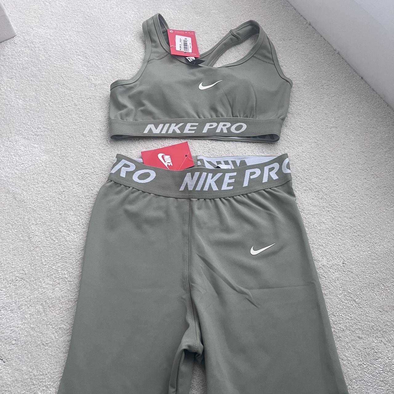 Nike pro set. Fits perfect, BRAND NEW. Size small!! - Depop