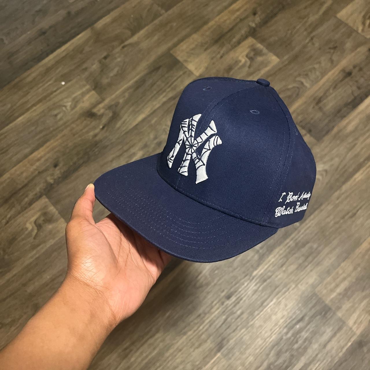 Navy Yankees SnapBack NOT NEW ERA Great Condition... - Depop