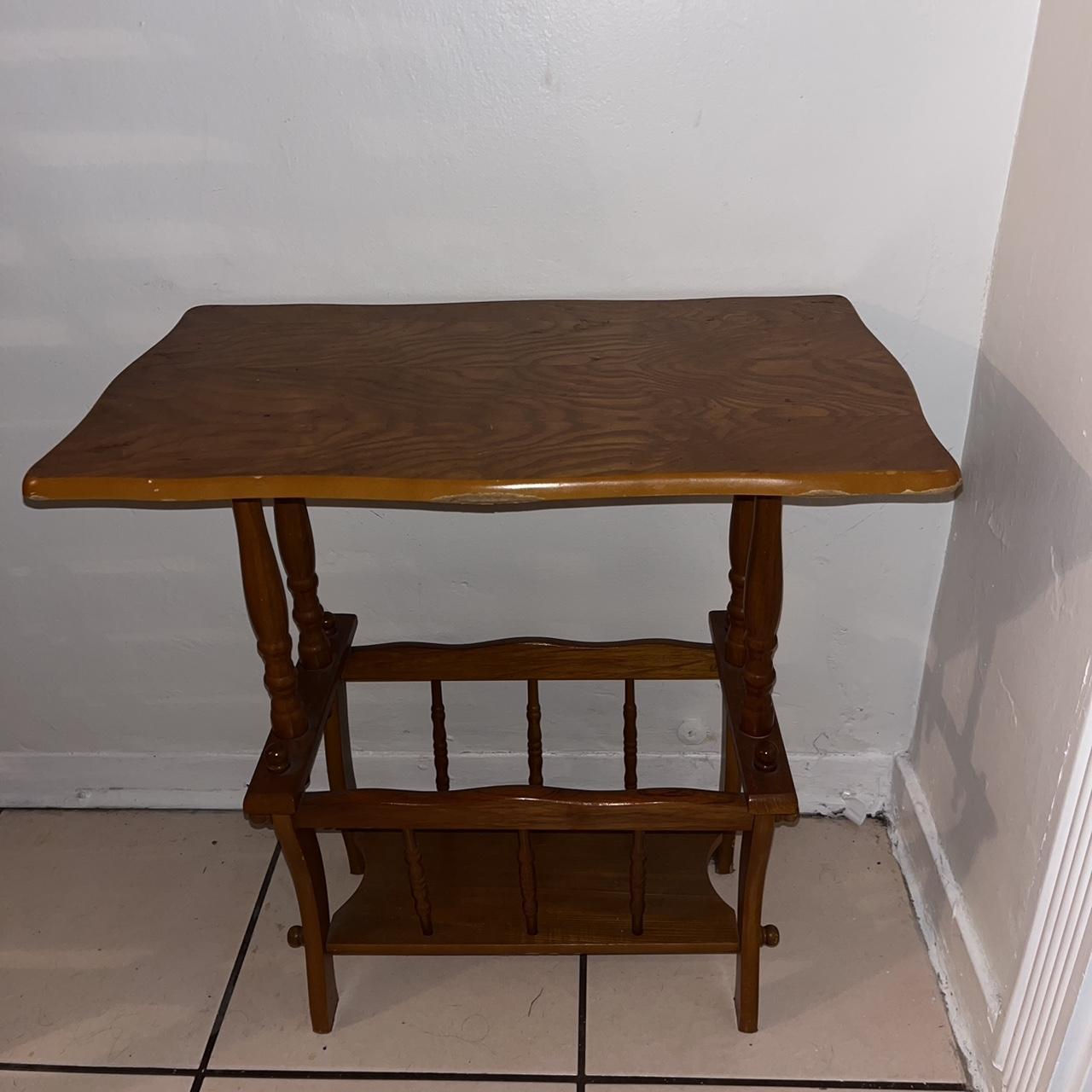 Wooden table | Depop