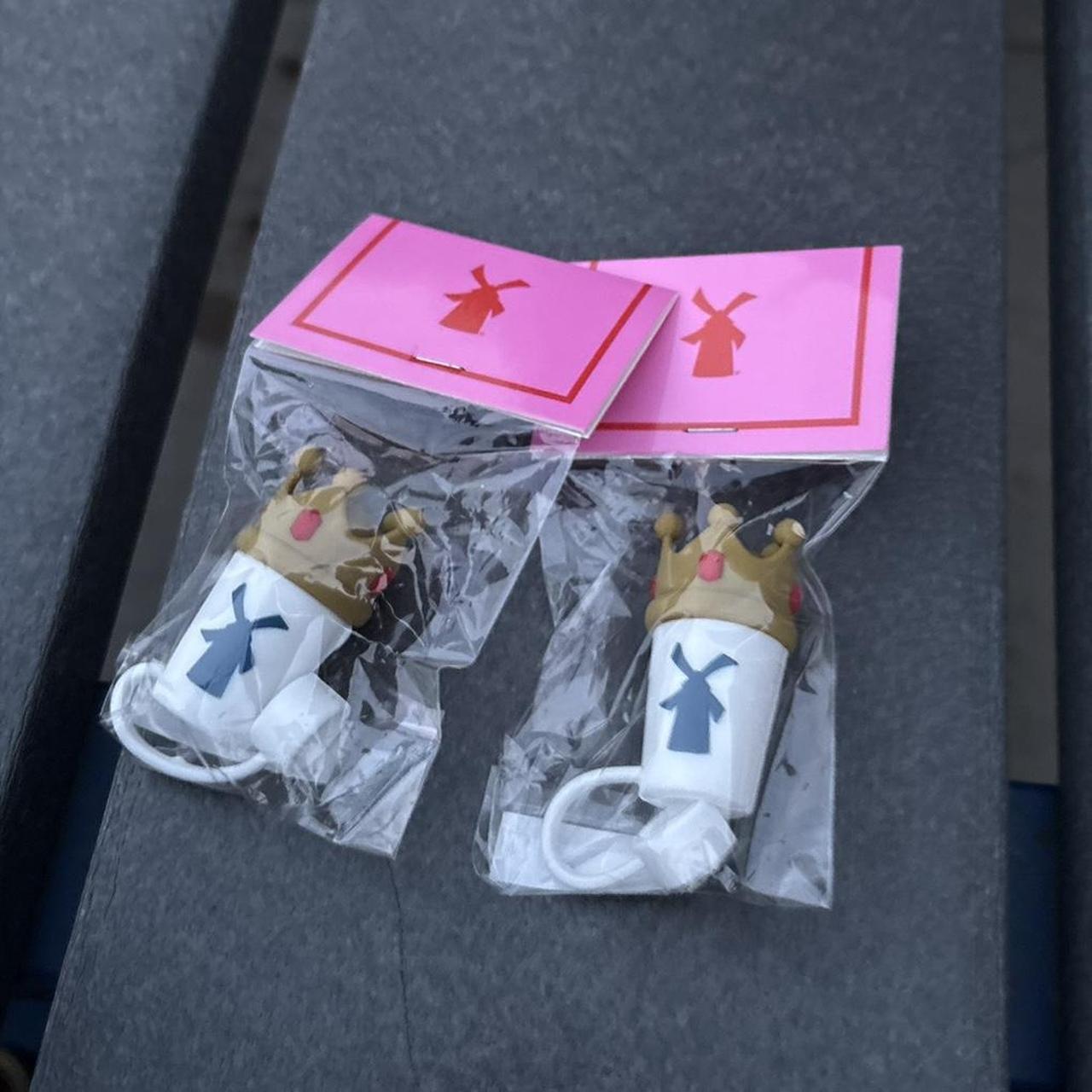 DUTCH BROS PASSENGER PRINCESS TOPPER - Depop