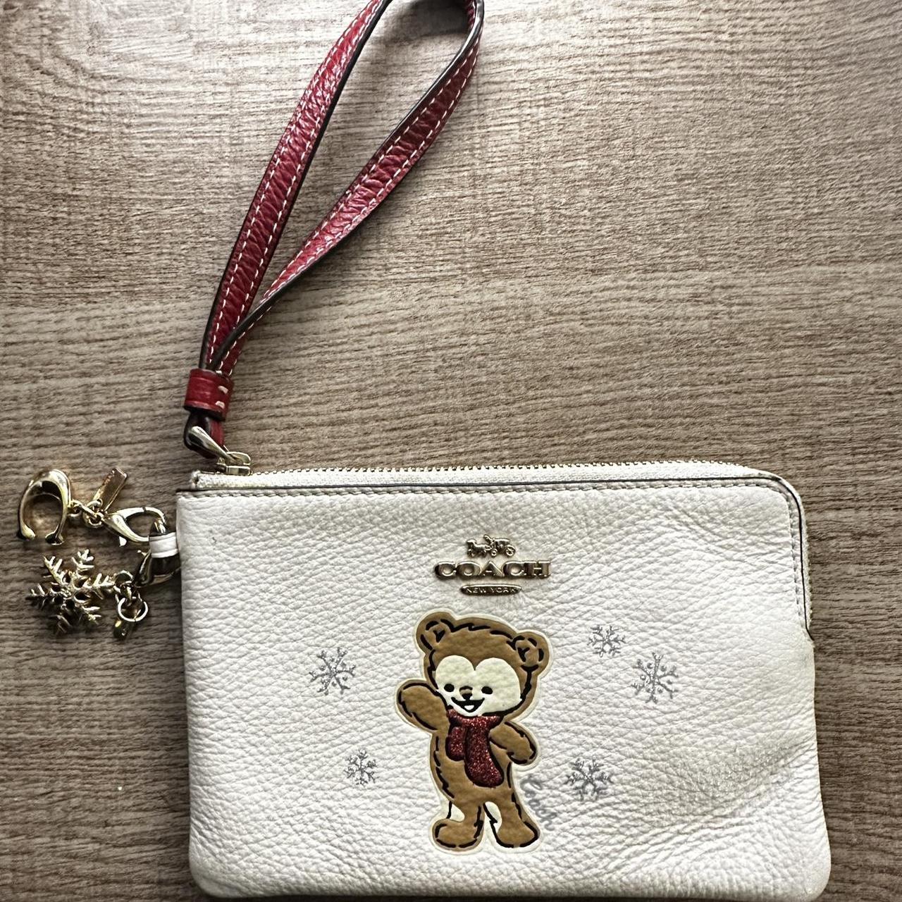 Christmas Coach Teddy handbag - Depop
