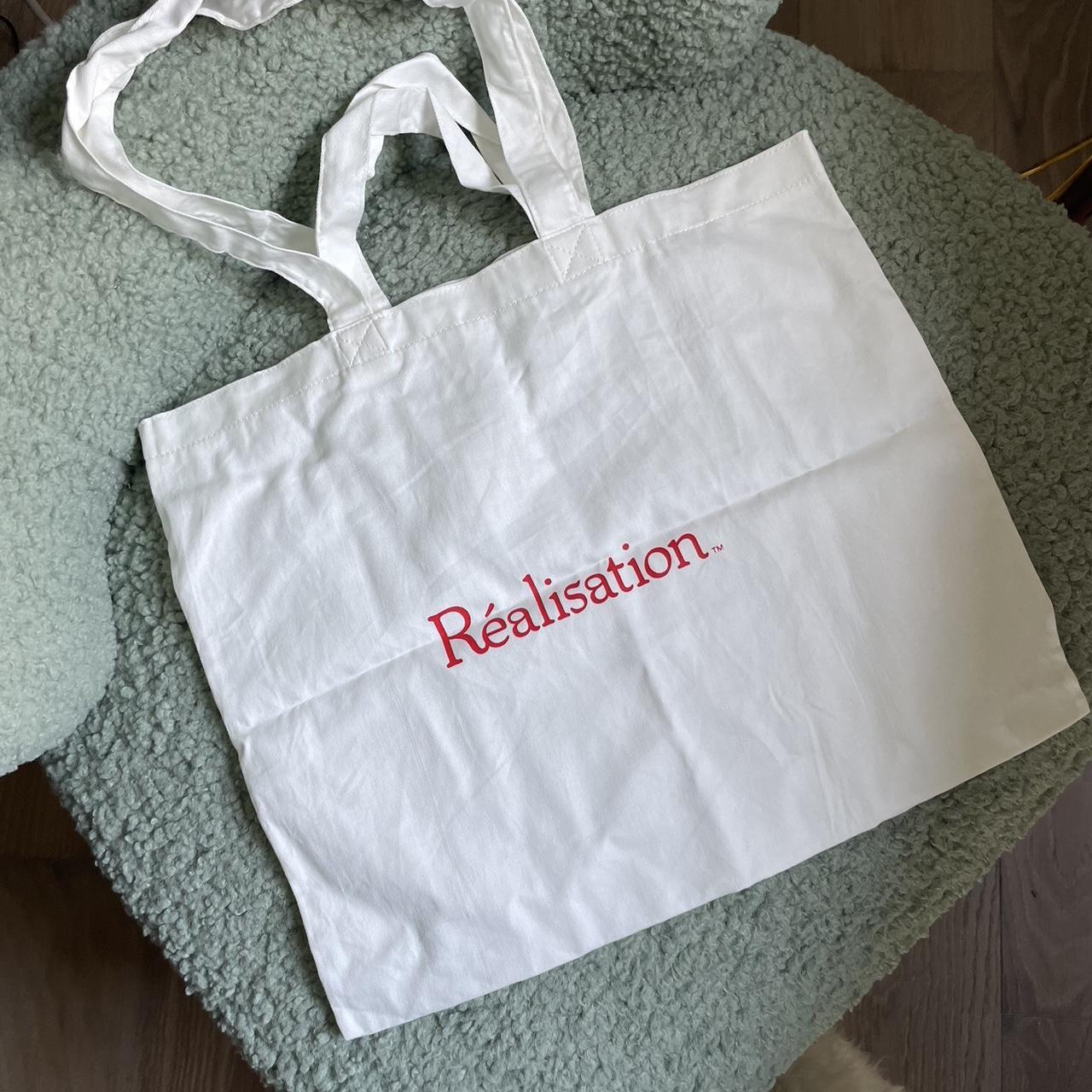 Réalisation par classic tote Never worn Perfect... - Depop