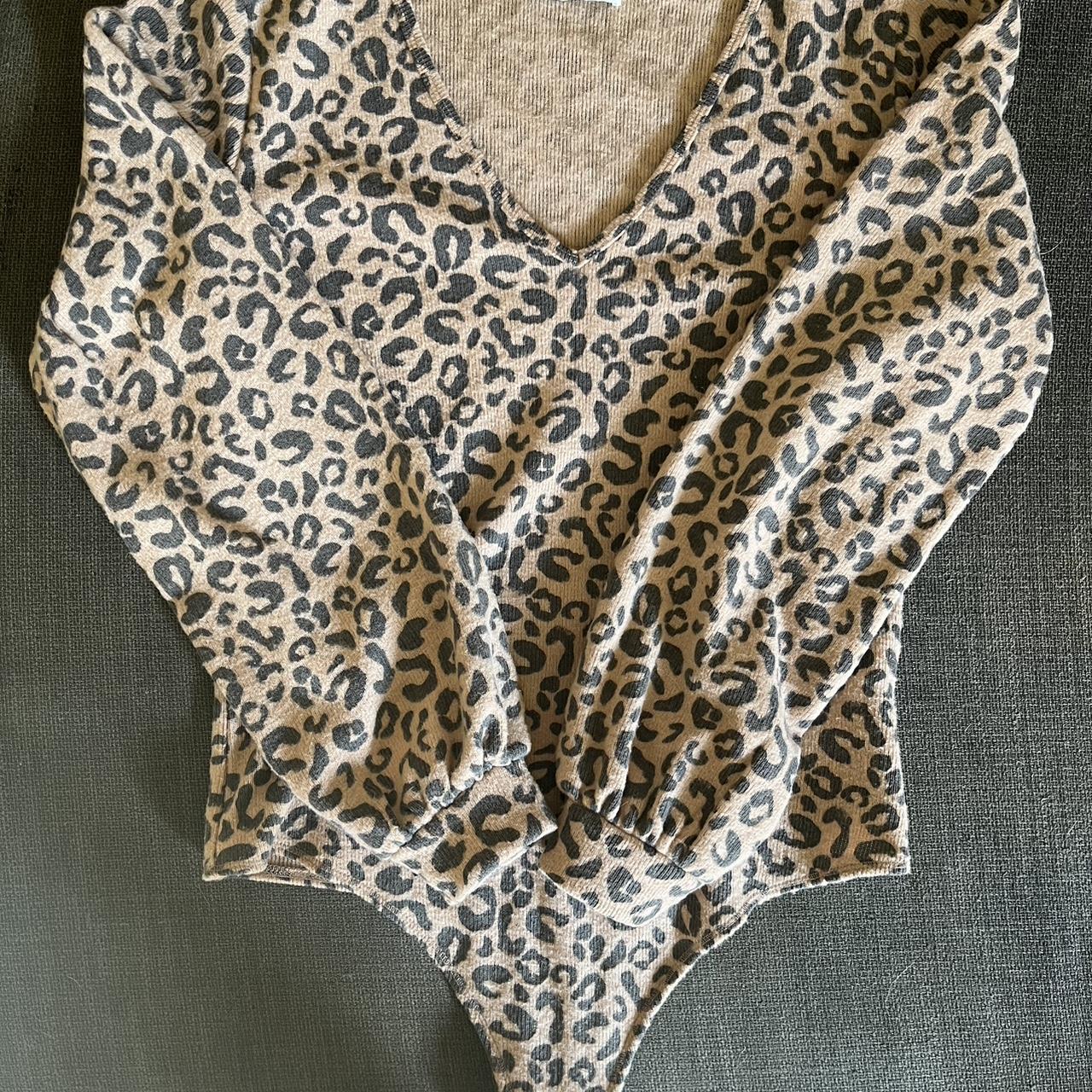 Tan and black leopard print bodysuit #leopardprint - Depop