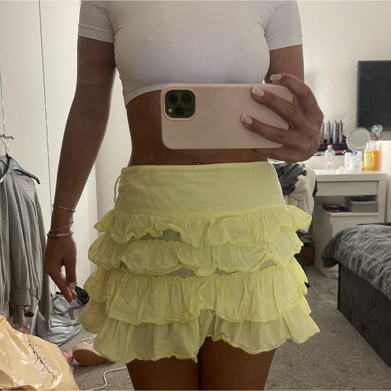 Yellow ruffle frilled skirt Never worn as too big... - Depop