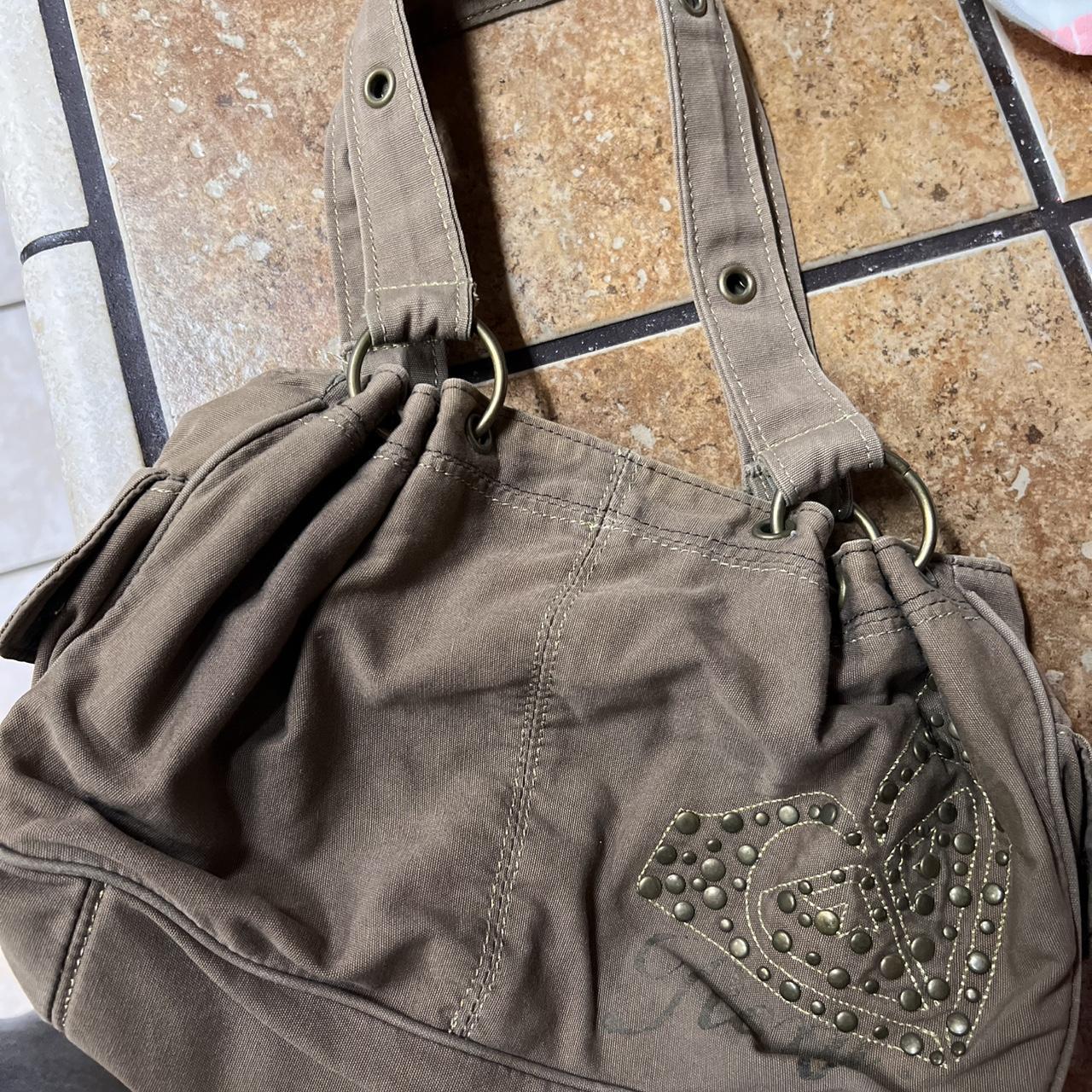 Roxy canvas small shoulder bag with details #skaterchic - Depop