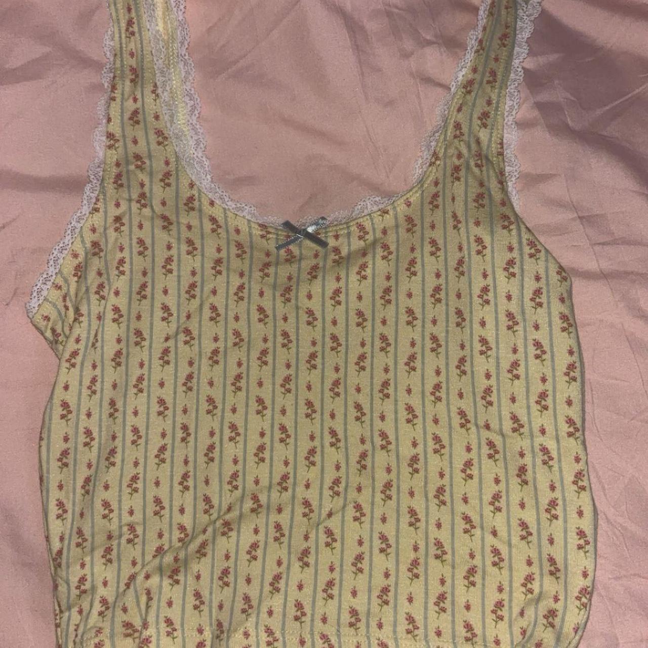 Floral Pacsun tank | Depop