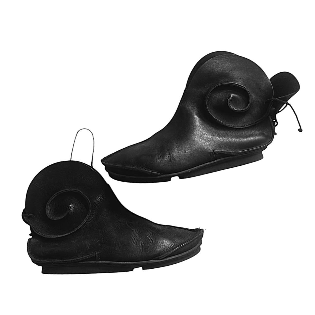 Snail spiral boots Sz5.5 - Depop