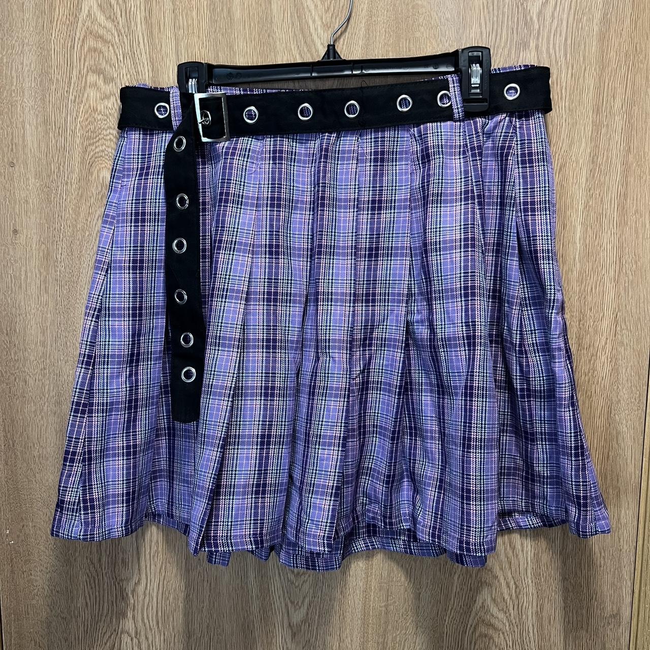 Brand new Hot Topic purple plaid skirt with belt.... | Depop