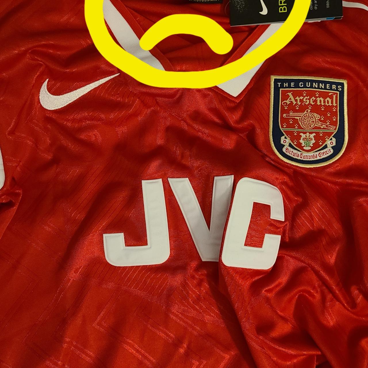 Blunderous Chinese remake of Arsenal 1996-98... | Depop