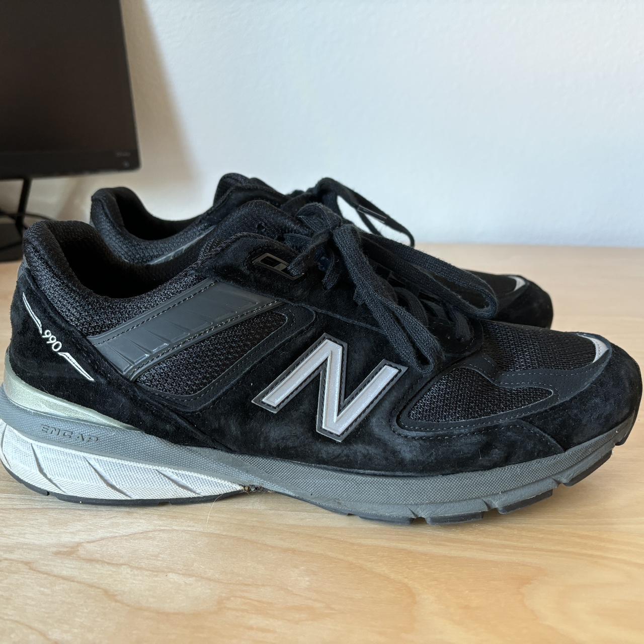 New Balance 990V5 Black - Depop