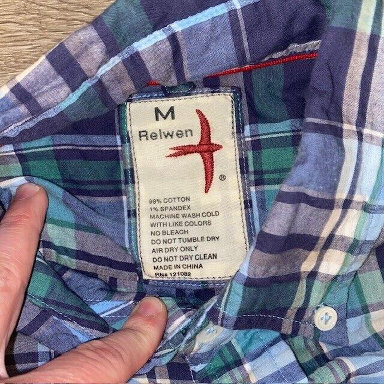 Relwen Men's Size Medium Button Down Short Sleeve... | Depop