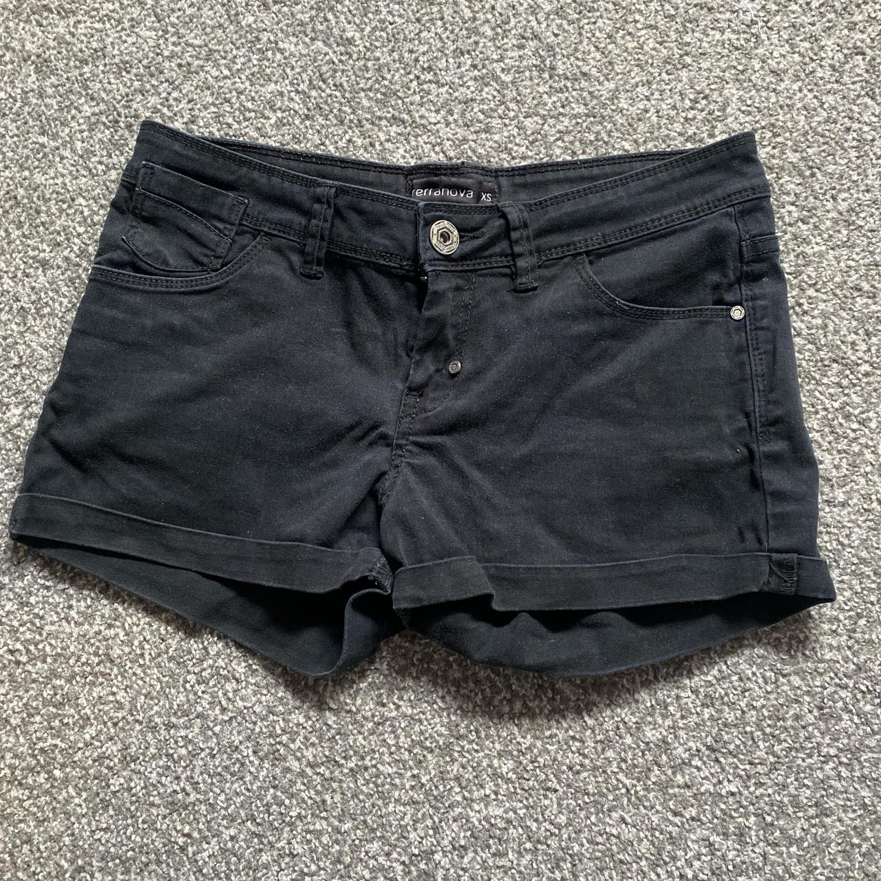 Denim shorts - Depop