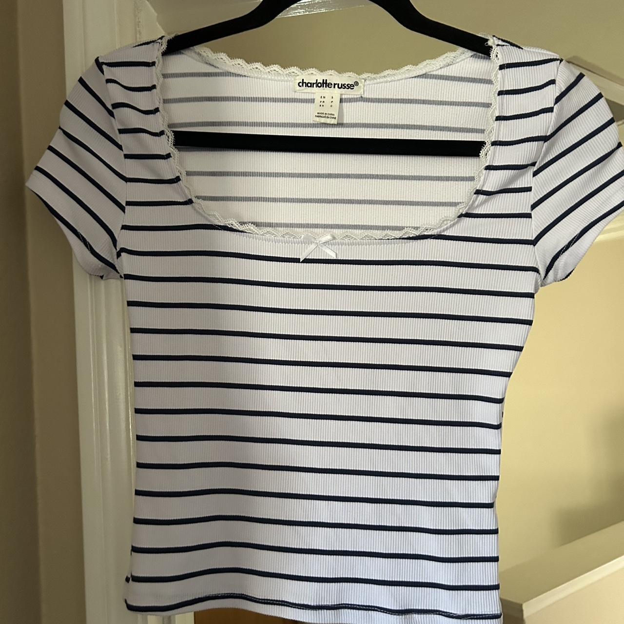 White and navy striped ribbed top #stripes | Depop