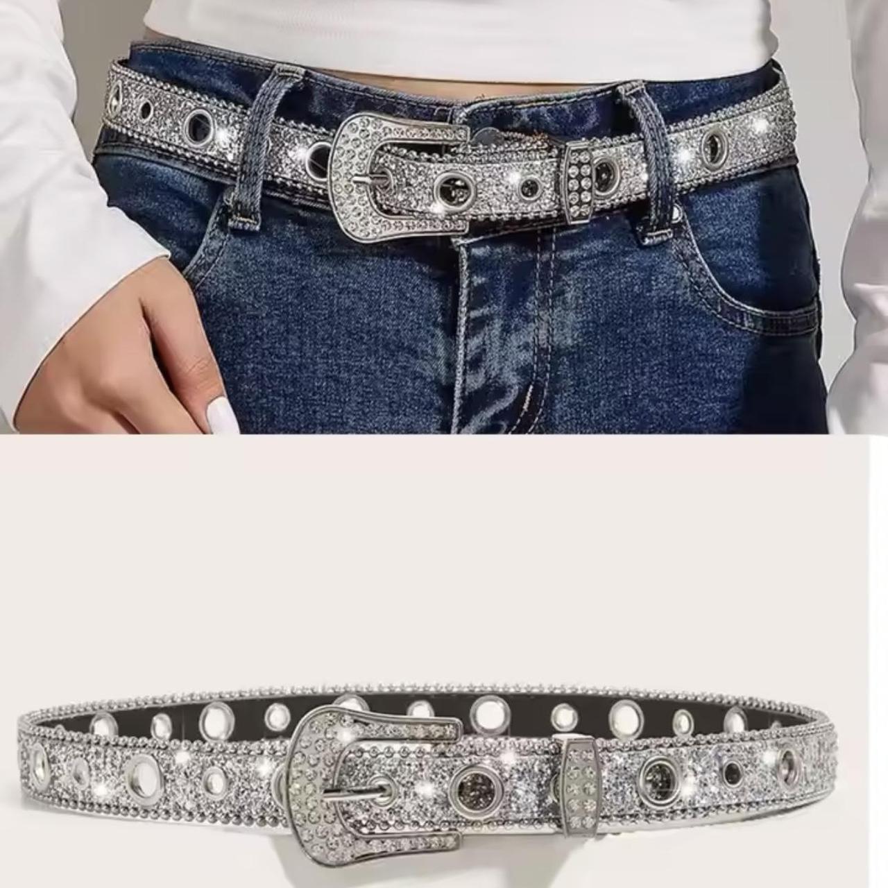 Silver rhinestone belt with a touch of glamour #glamour - Depop