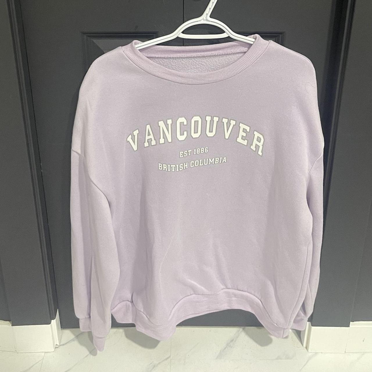 Light purple crewneck sweatshirt #PastelPurple - Depop