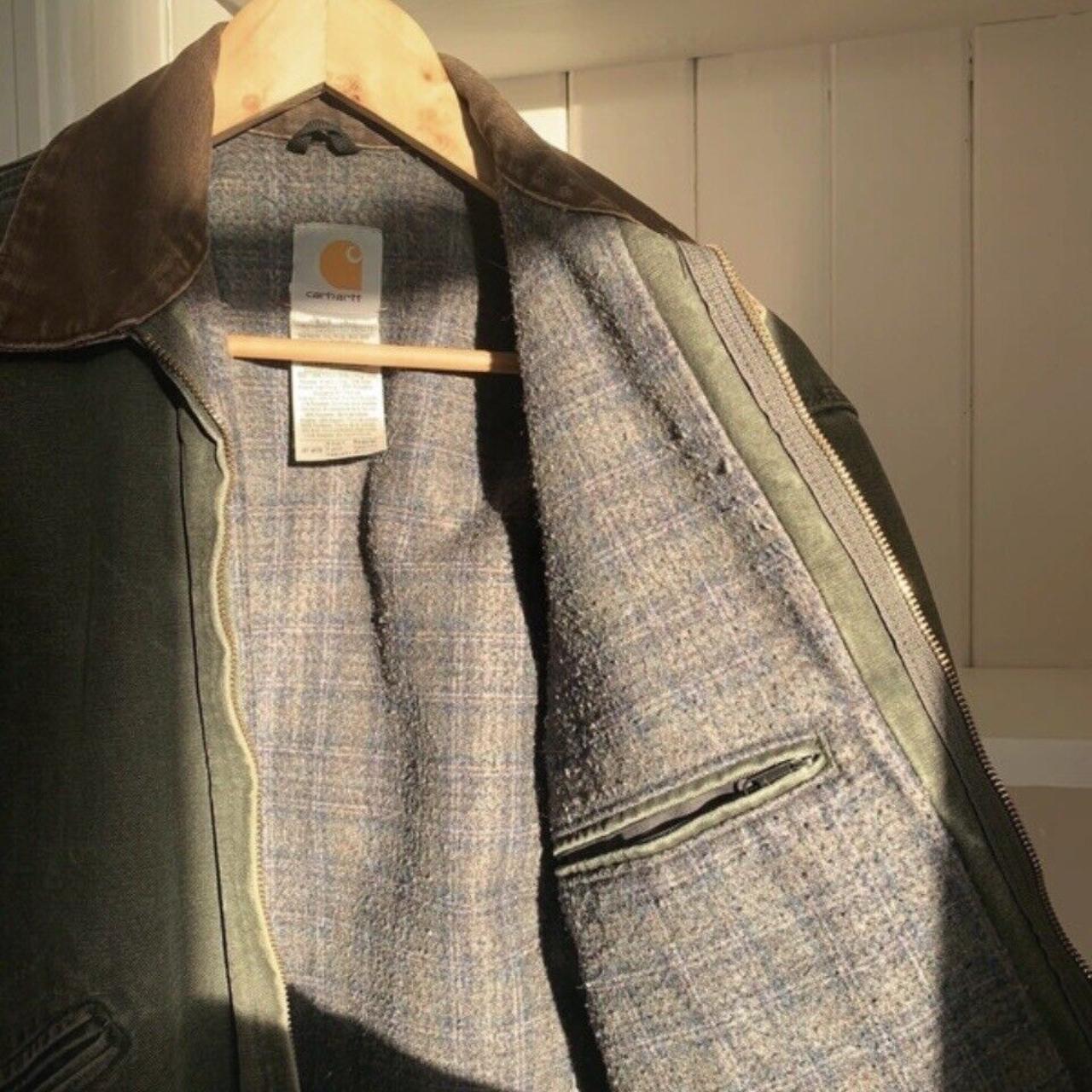 VTG Carhartt J97 MOS Green Detroit Blanket Lined... - Depop