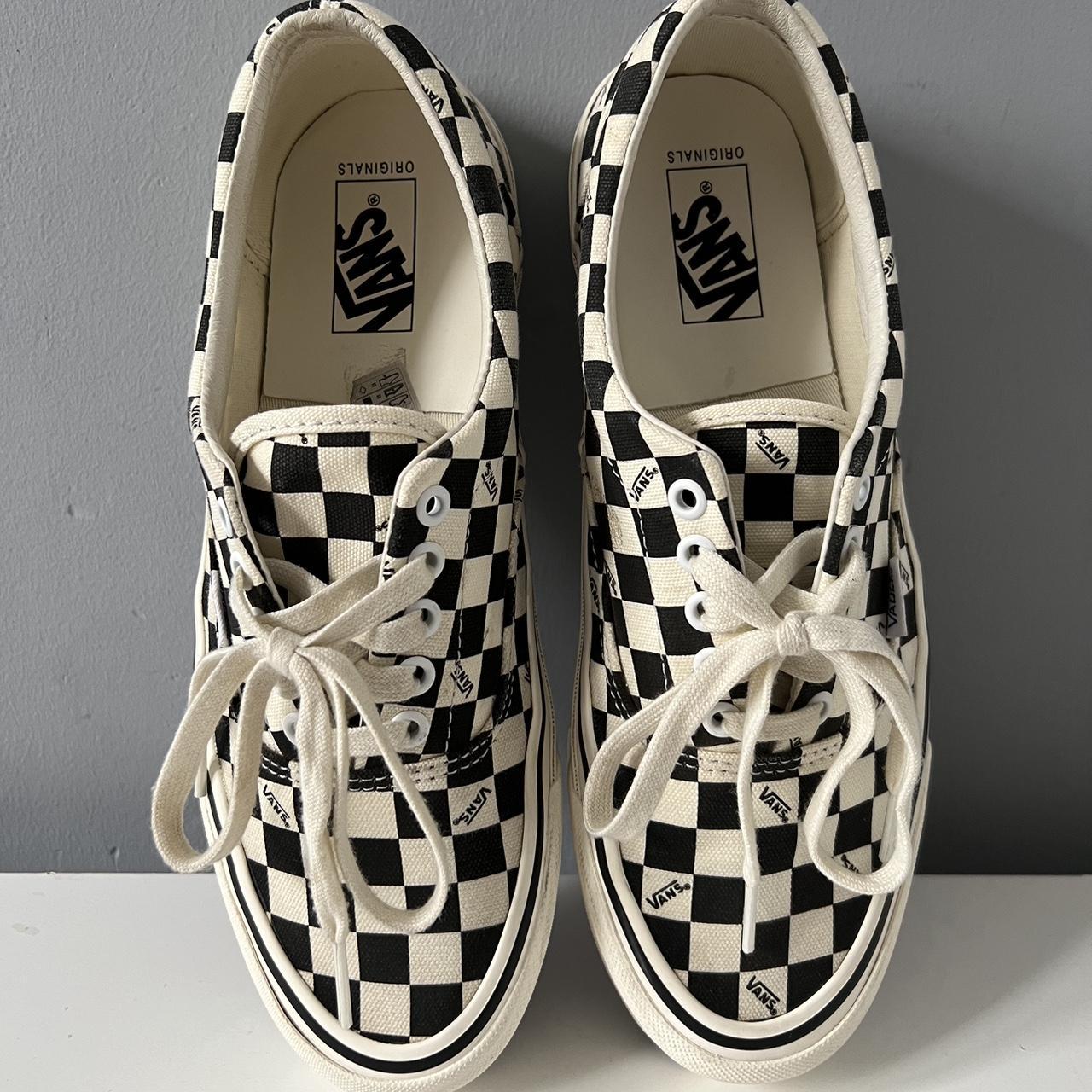 Vans Vault OG era LX In great condition Only worn... - Depop