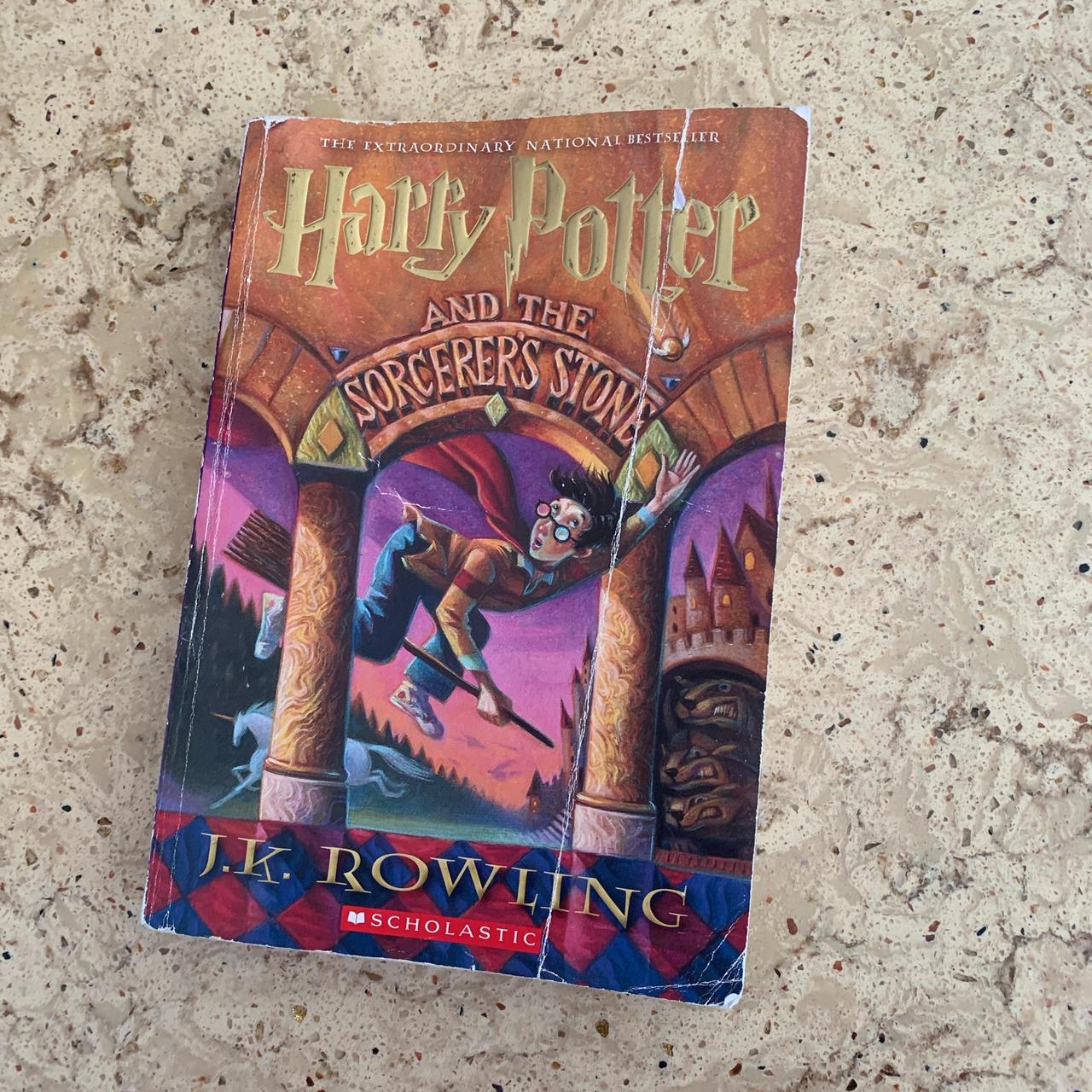 Harry potter book - Depop
