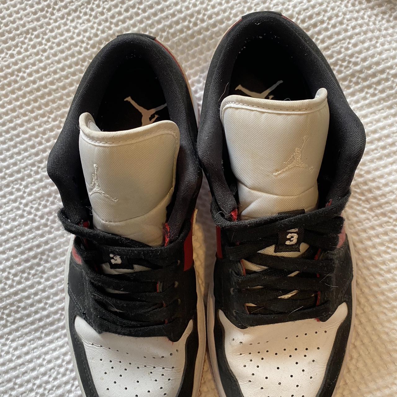 2nd hand Nike jordans. Not my style so I’m selling... - Depop