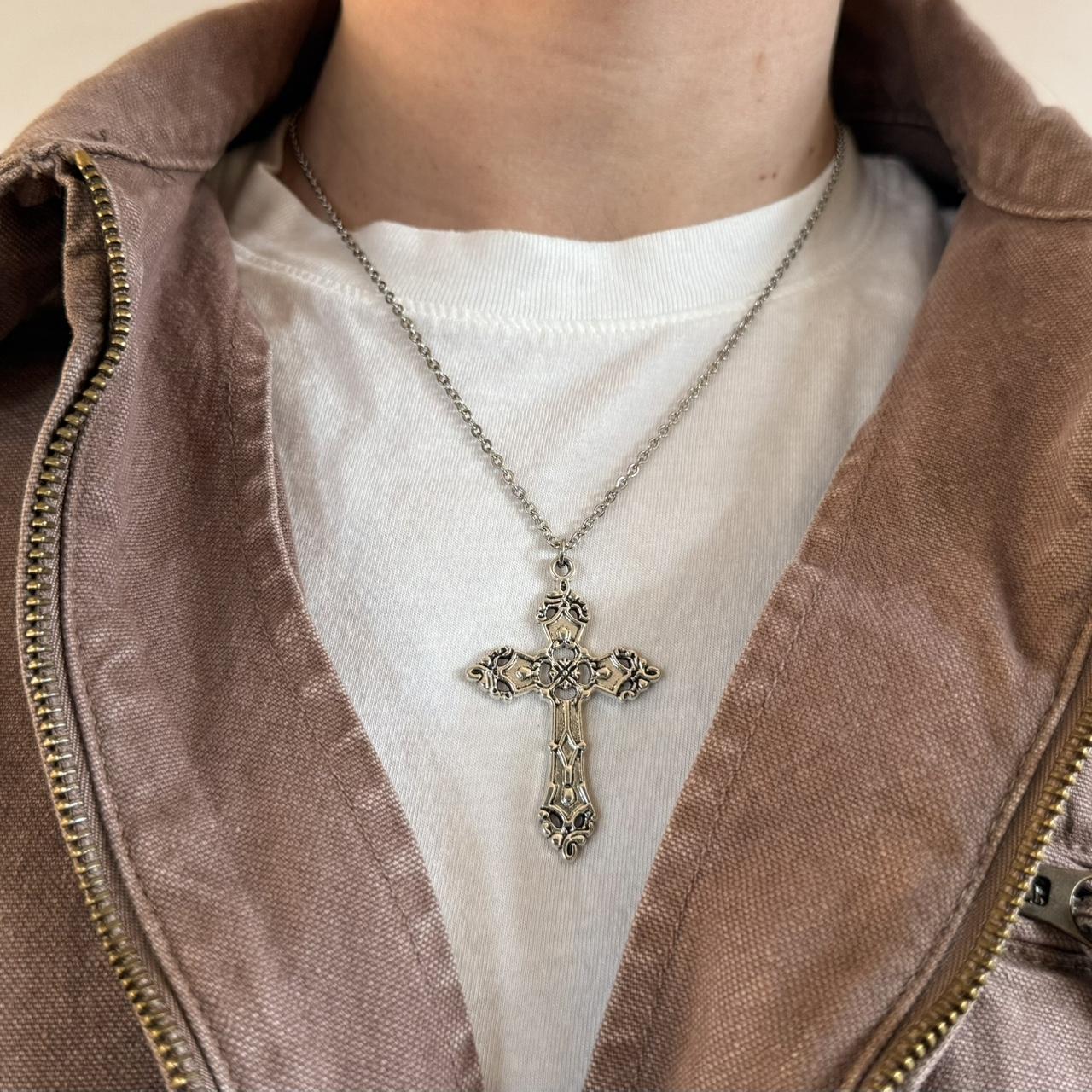 y2k 2000s vintage retro style silver cross chain... | Depop