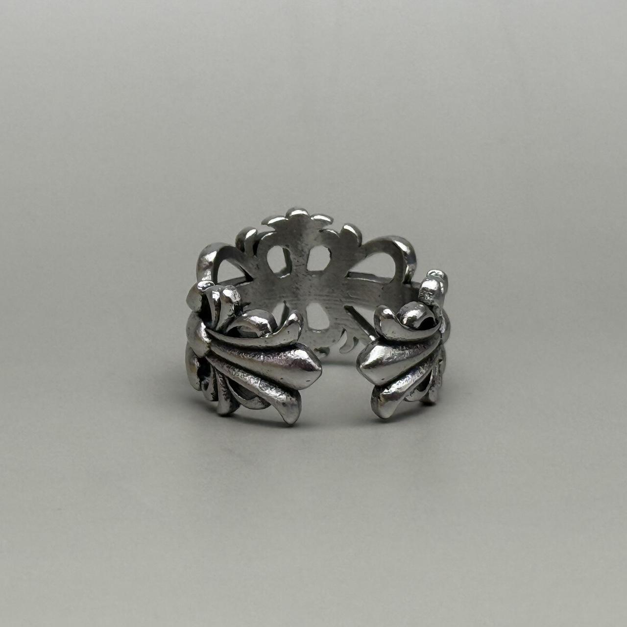 y2k vintage silver gothic star ring these rings are... | Depop