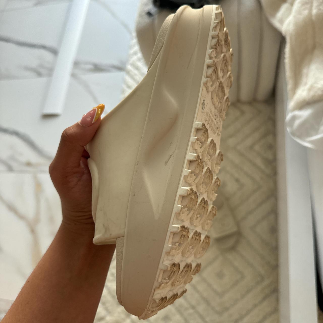 Literally just need to be wiped down but I'm lazy I... | Depop