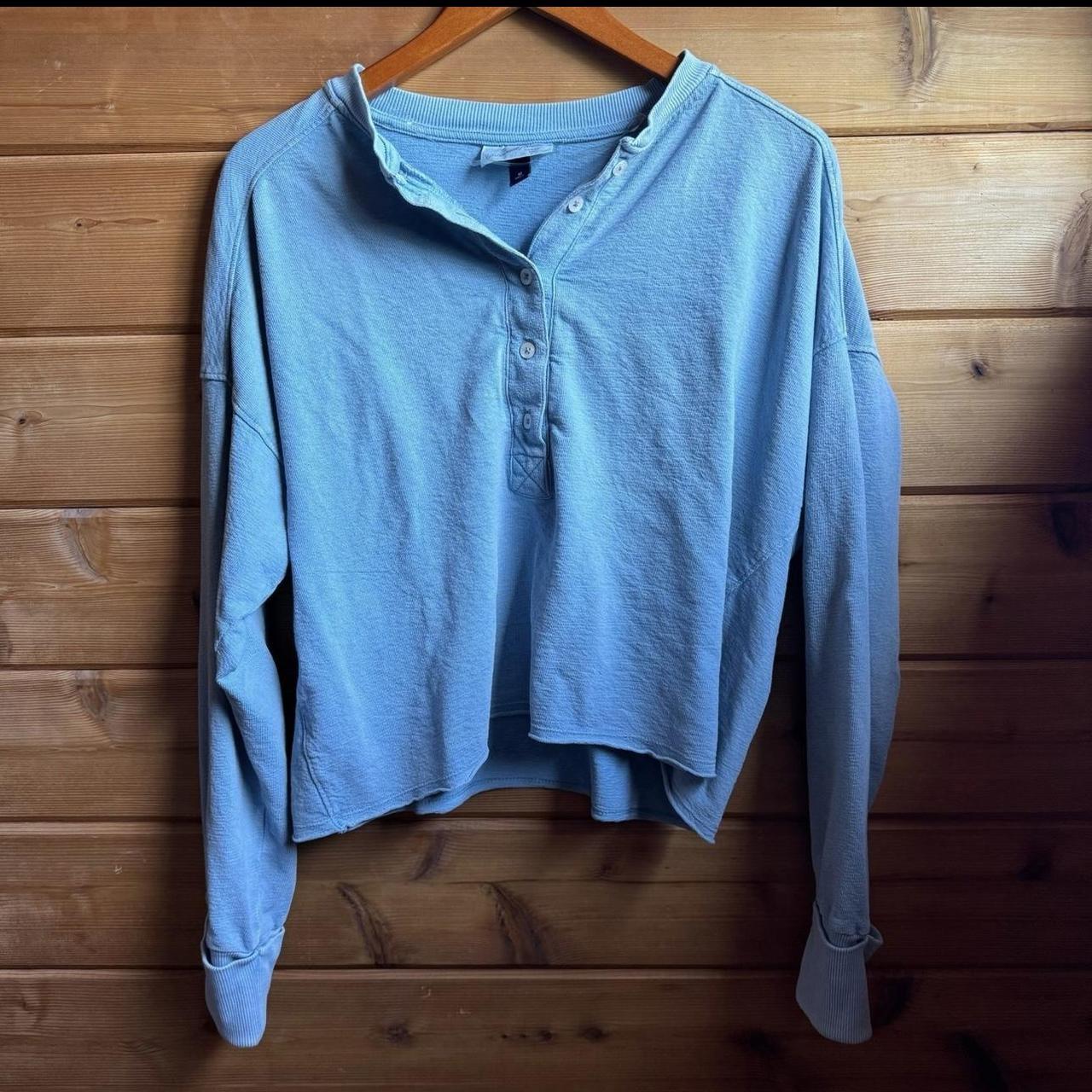 Universal Thread Baby Blue Crop Sweatshirt | size... - Depop