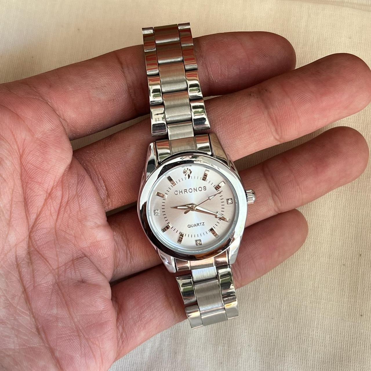 y2k vintage silver white circle face nice watch... | Depop