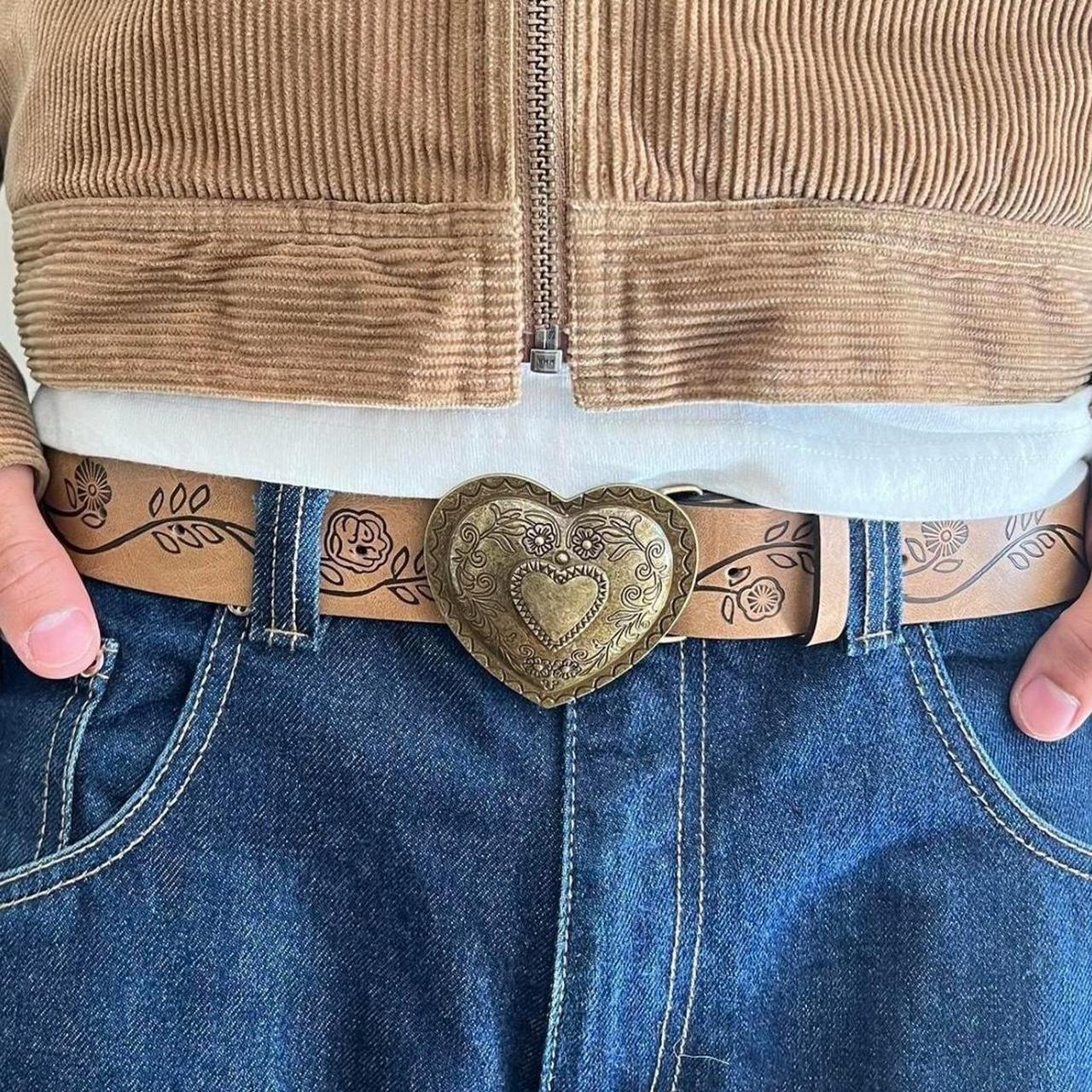 y2k vintage style heart buckle brown floral... | Depop