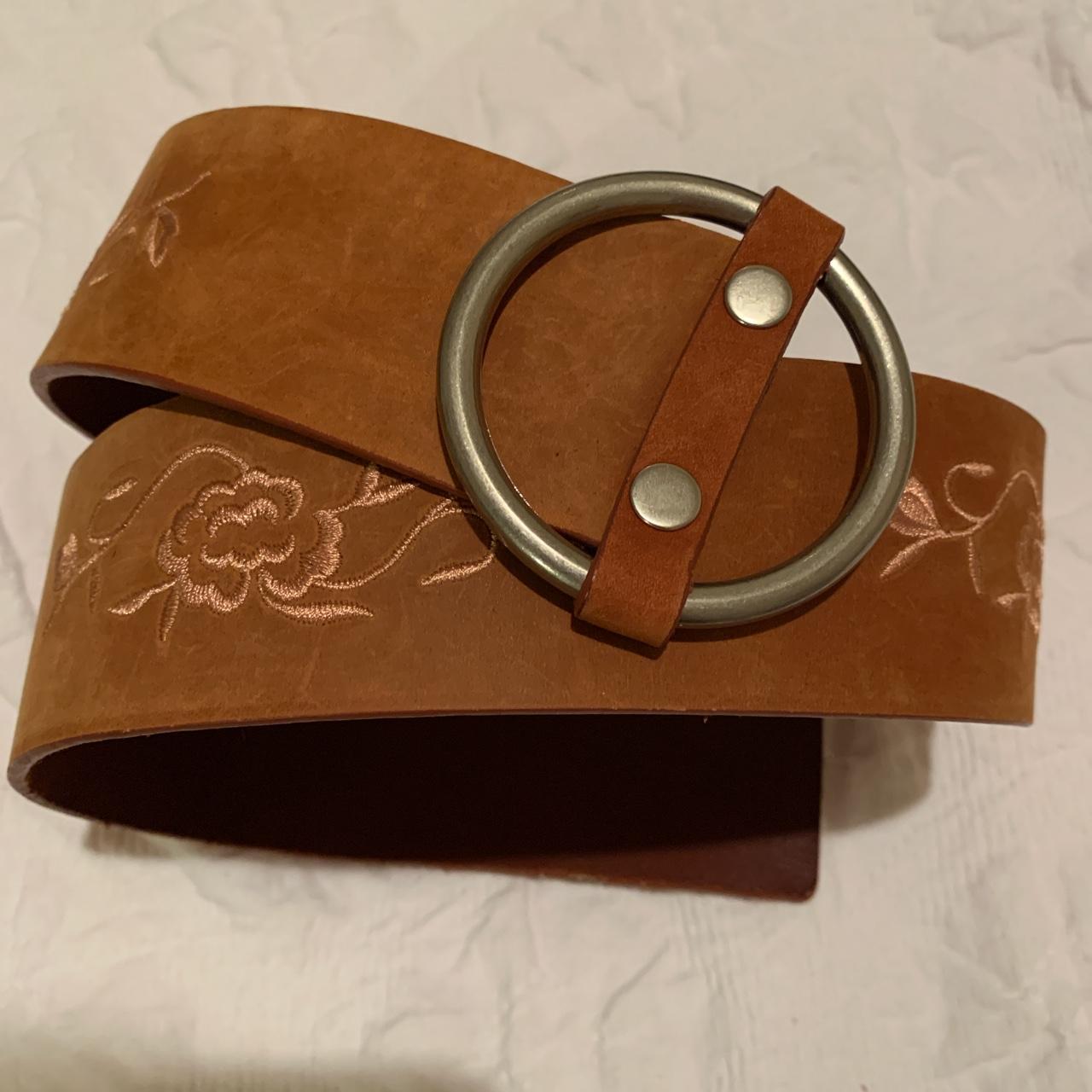 Vintage 70’s style groovy thick leather belt with... | Depop