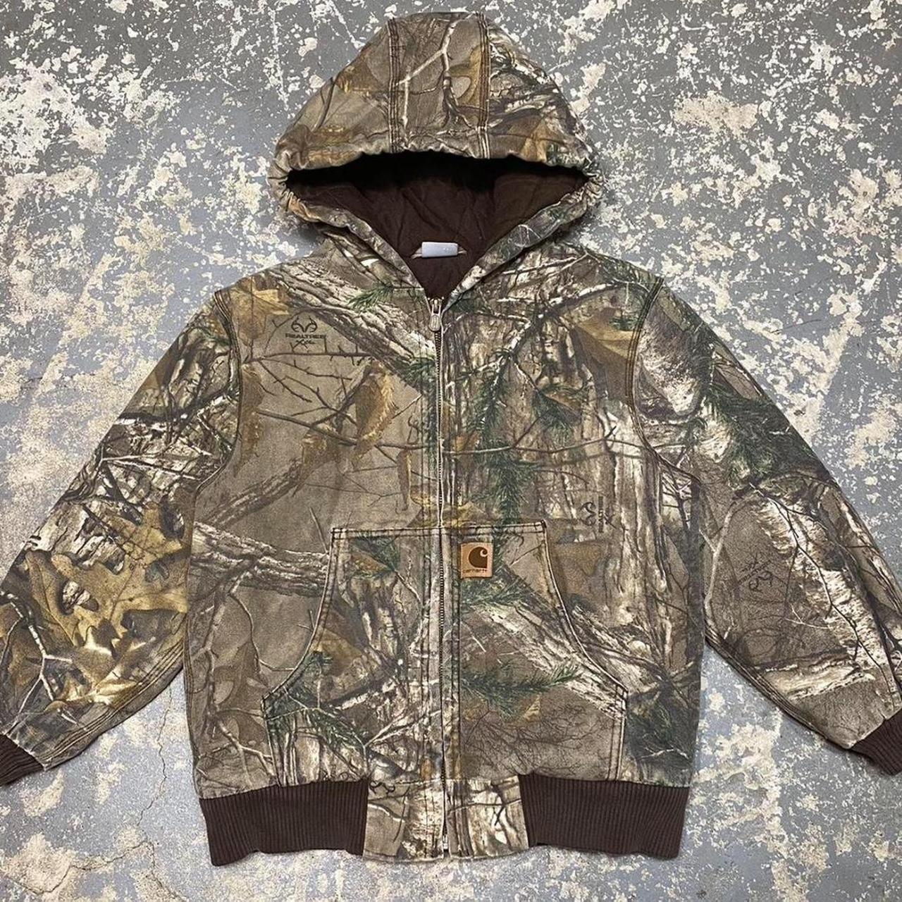 Carhartt x Realtree camo jacket Size: S in... - Depop